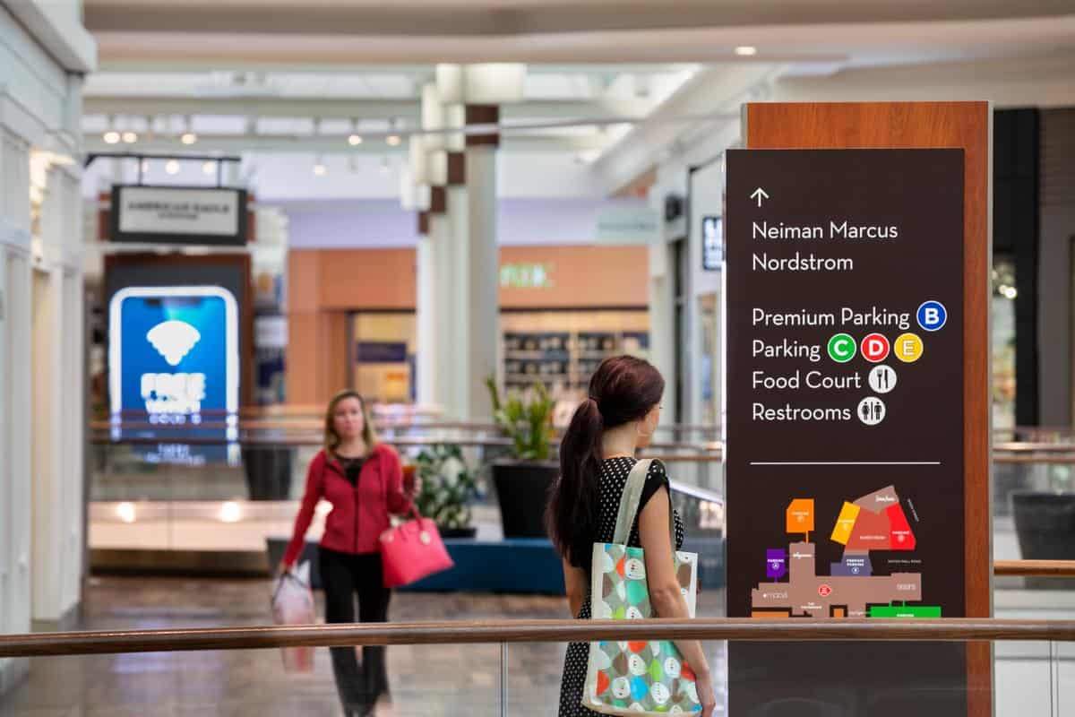 Natick Mall - Gable | A Visual Communications Company